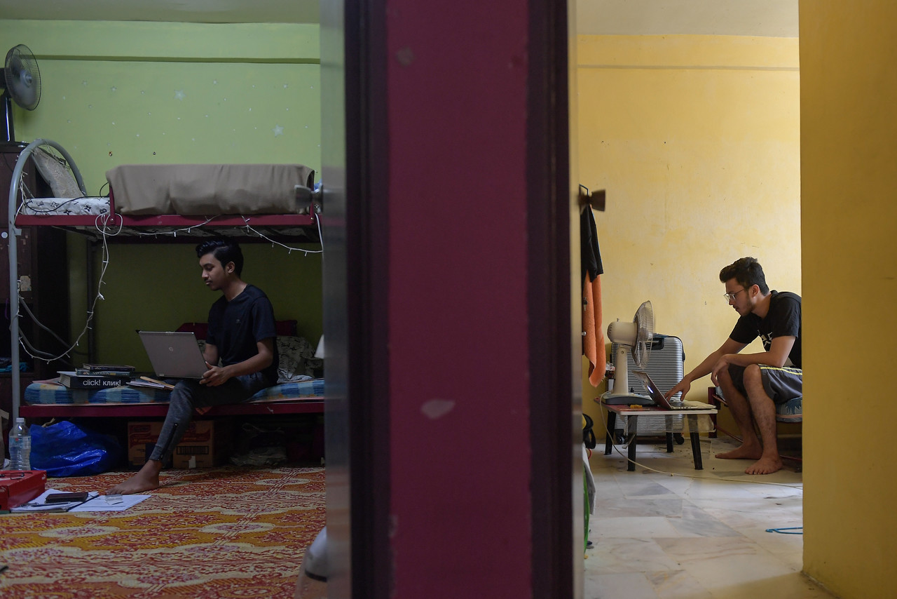 Pandemic pushing public universities to brink of financial crisis ...