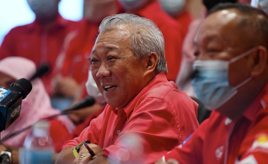 Bung Moktar offers to be first person to receive Covid vaccine ...