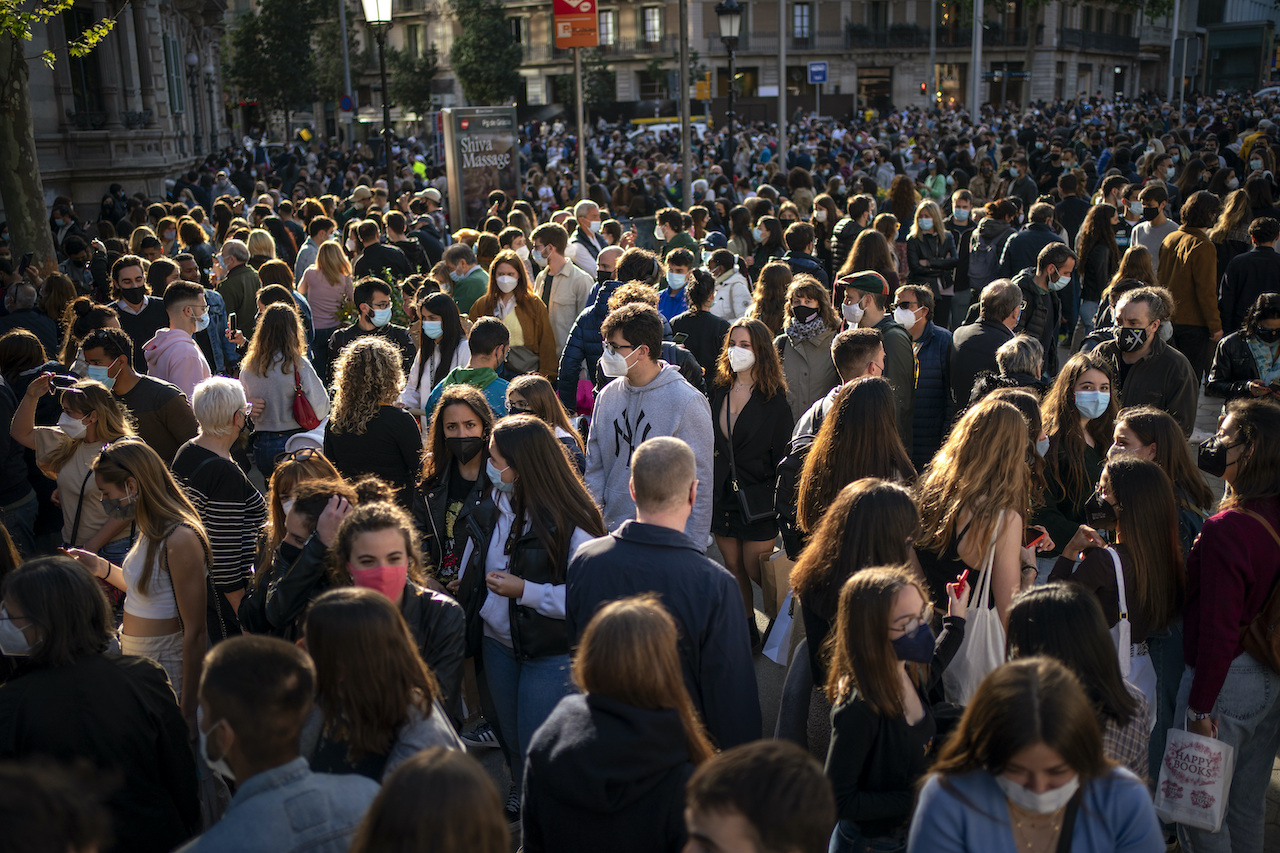 Covid cases in Europe up again after 10 weeks of decline | MalaysiaNow