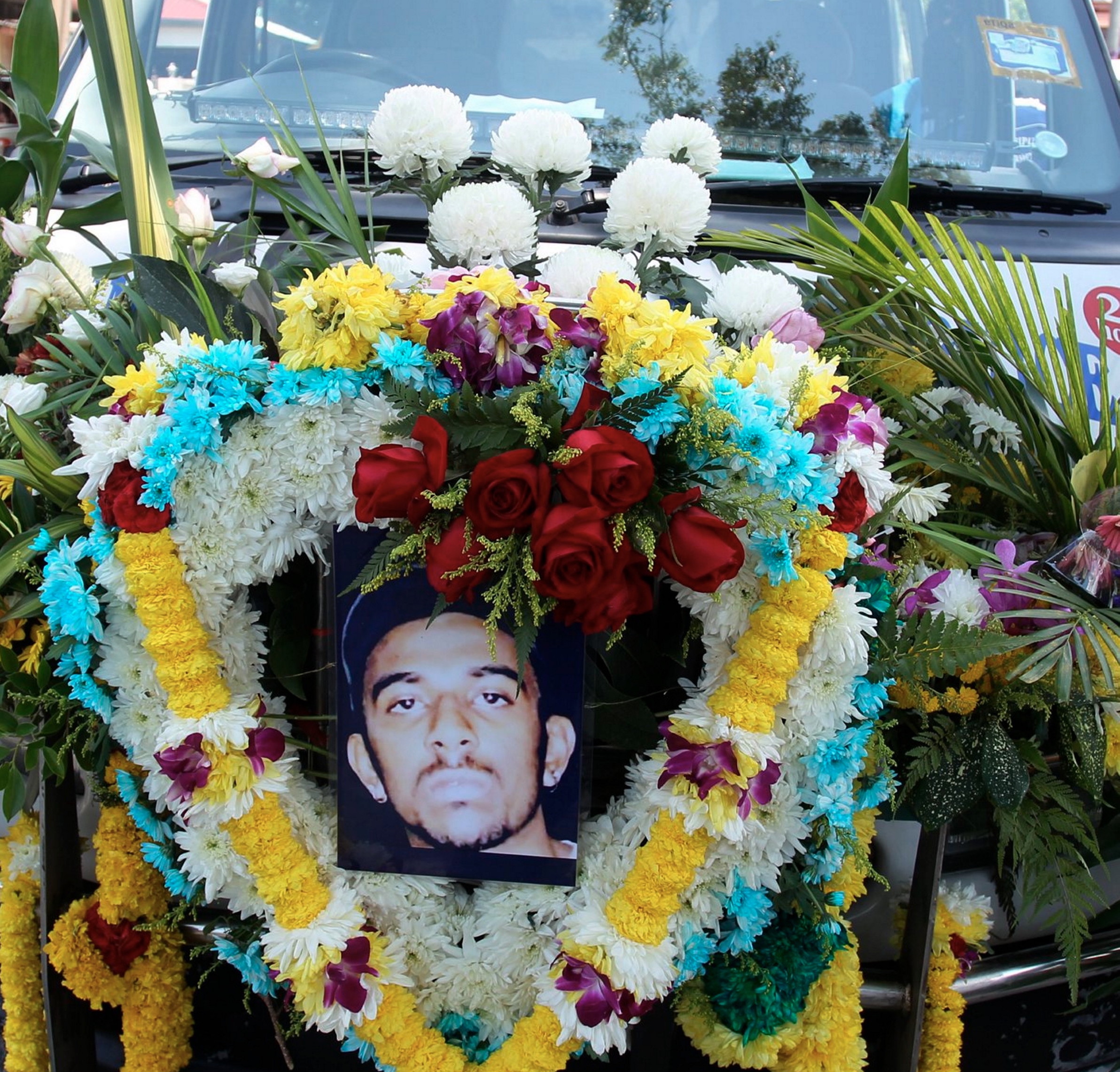 Hundreds mourn at Nagaenthran’s funeral | MalaysiaNow