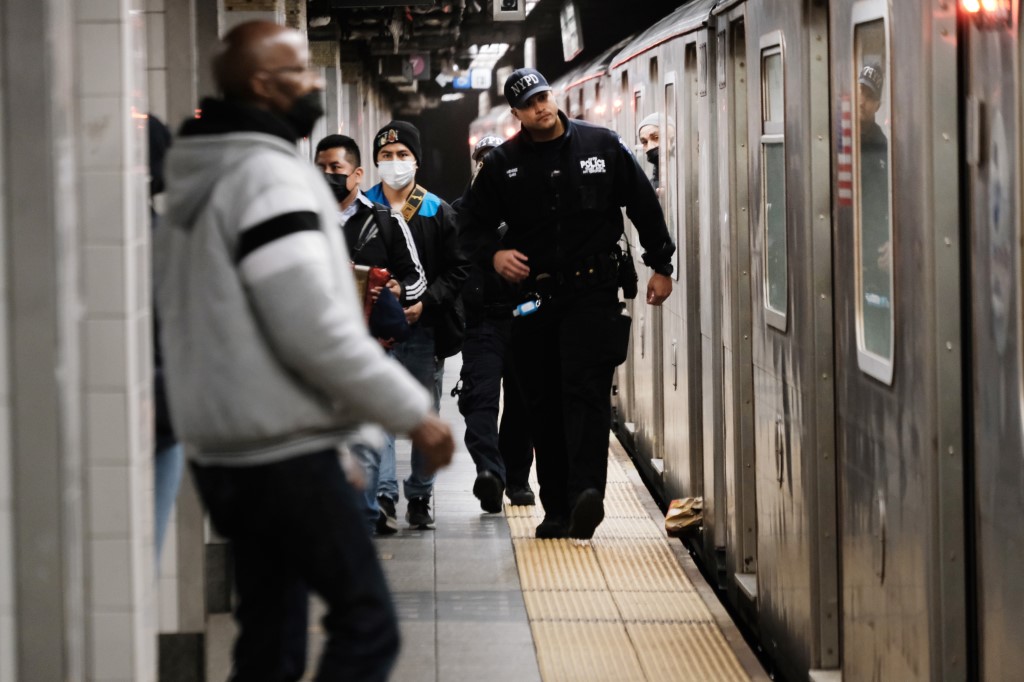 Man fatally shot on New York City subway in latest random attack ...