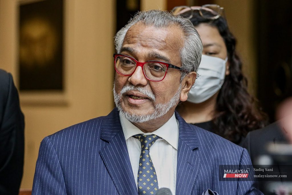 Shafee gets temporary release of passport for trip to Italy | MalaysiaNow